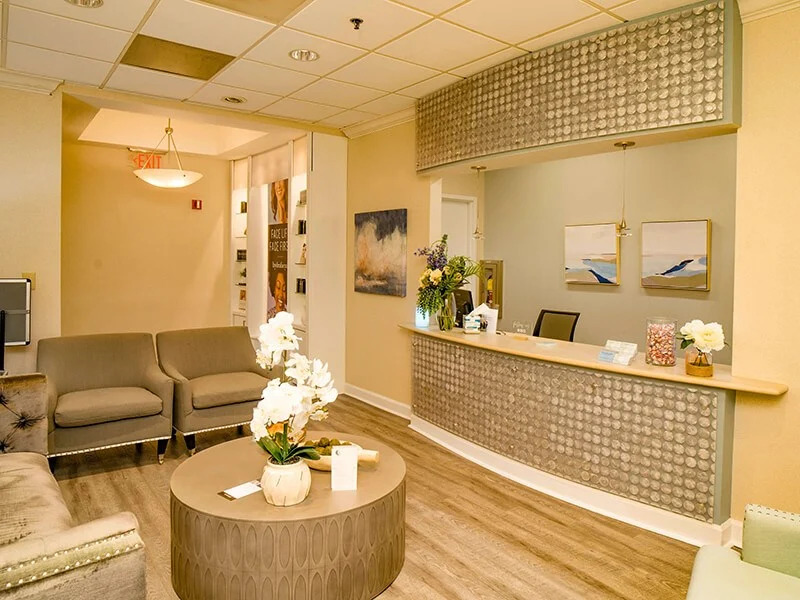 MD, FACS Atlanta, GA Dr. Chip Cole